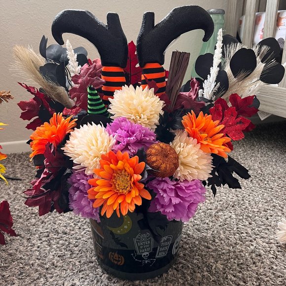 Holiday | Hocus Pocus Large Silk Flower Arrangement | Poshmark
